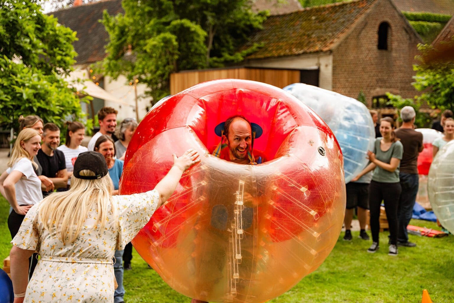 Team building and group activities with impact | Teams Up